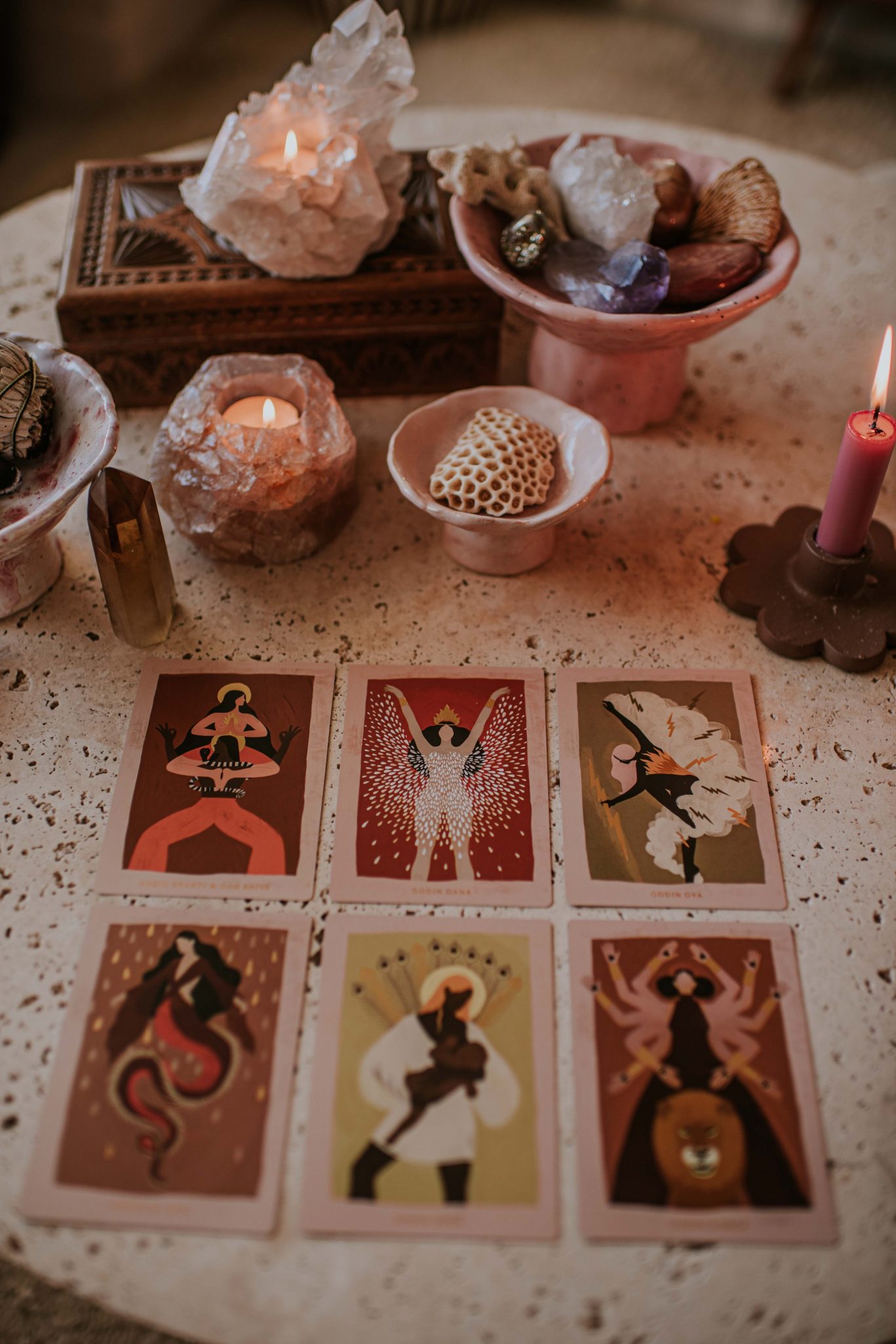 Golden goddess book & cards kopen in spirituele winkel The Spirit ...