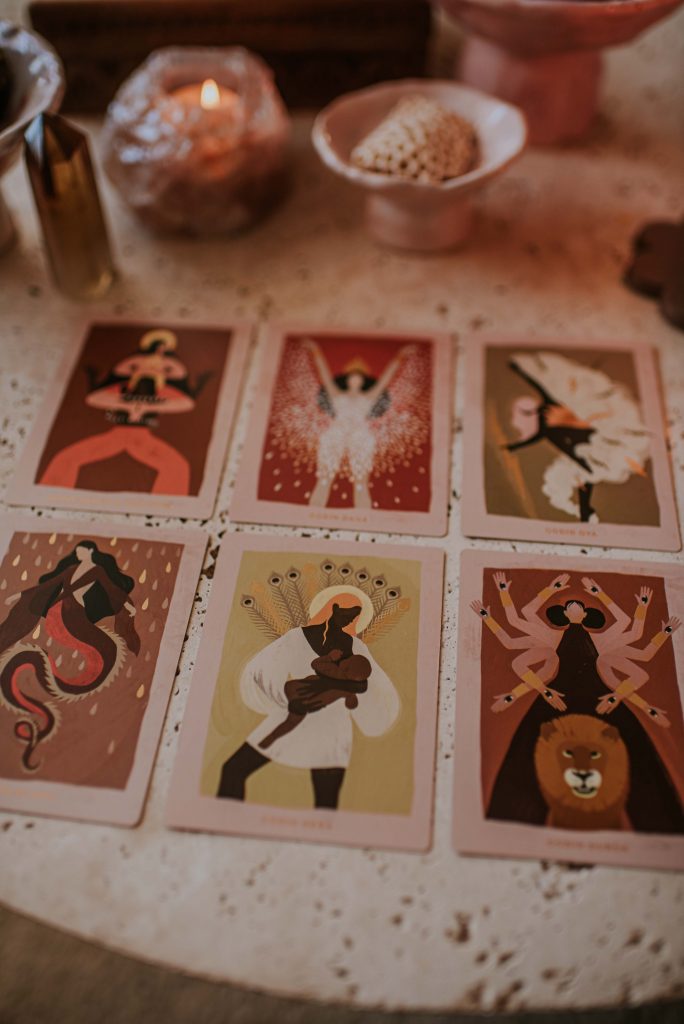 Golden goddess book & cards kopen in spirituele winkel The Spirit ...