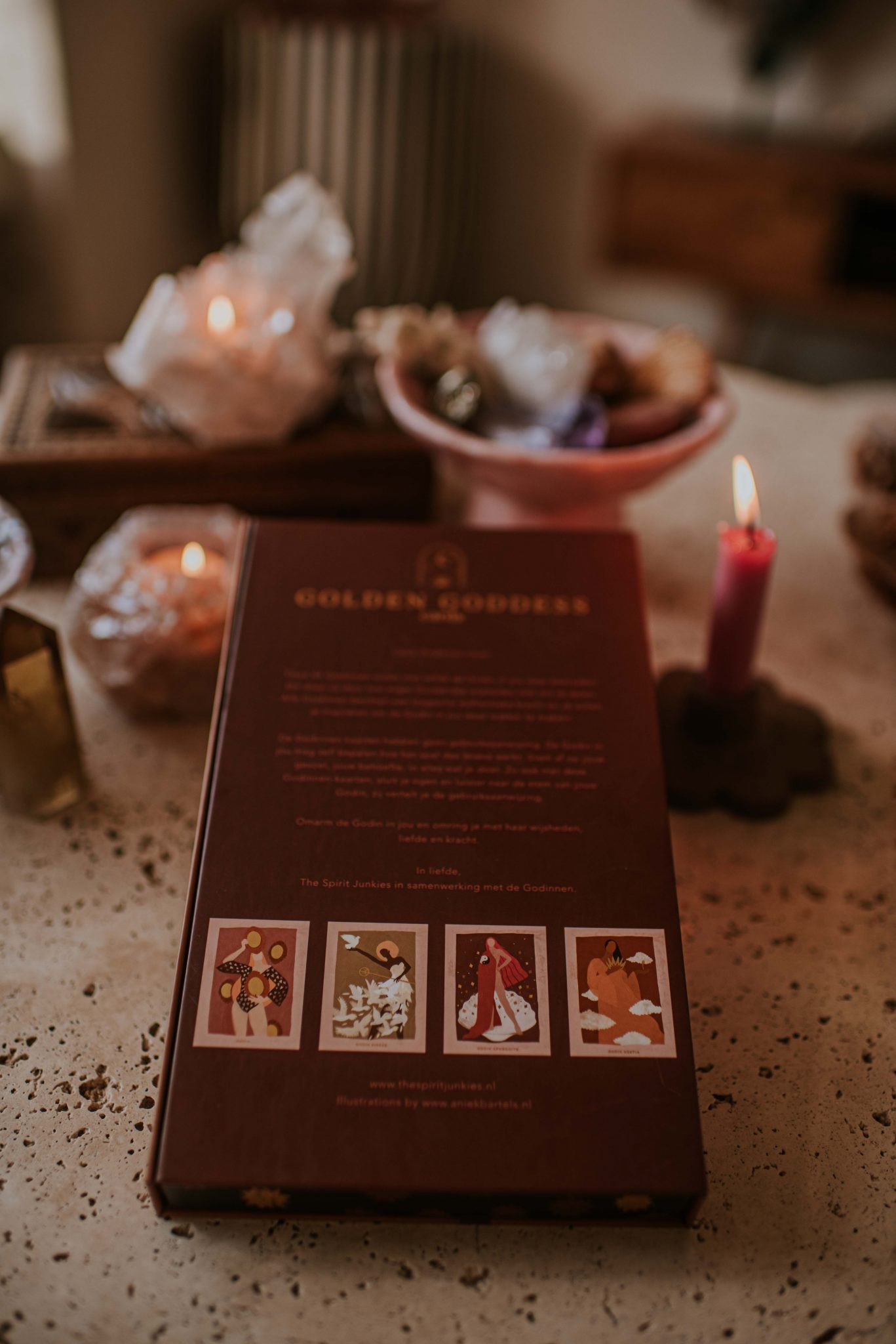 Golden goddess book & cards kopen in spirituele winkel The Spirit ...